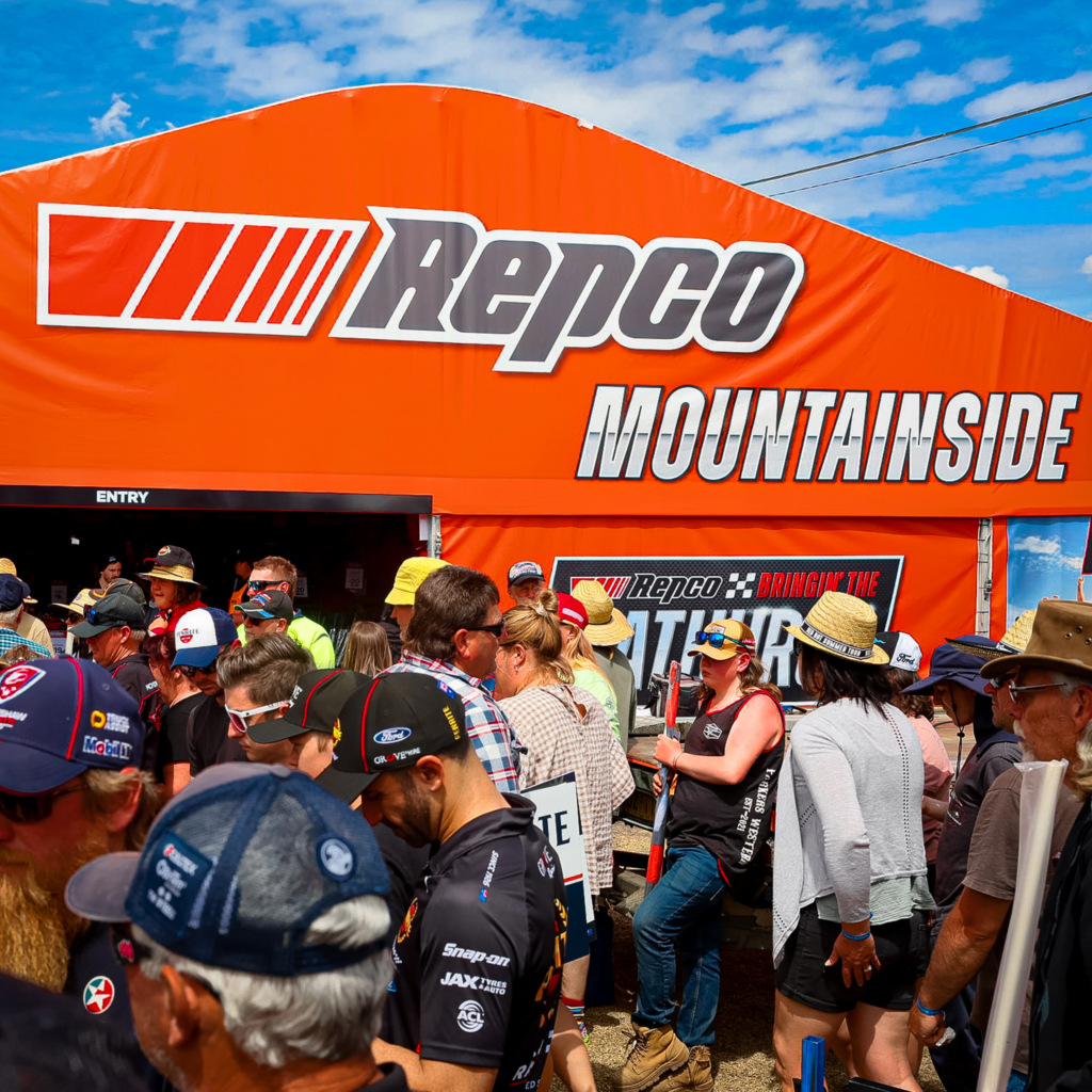 Bringin The Bathurst - Repco Garage
